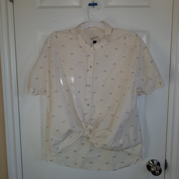 Universal Thread | Tops | Short Sleeve Tie Front Button Down | Poshmark